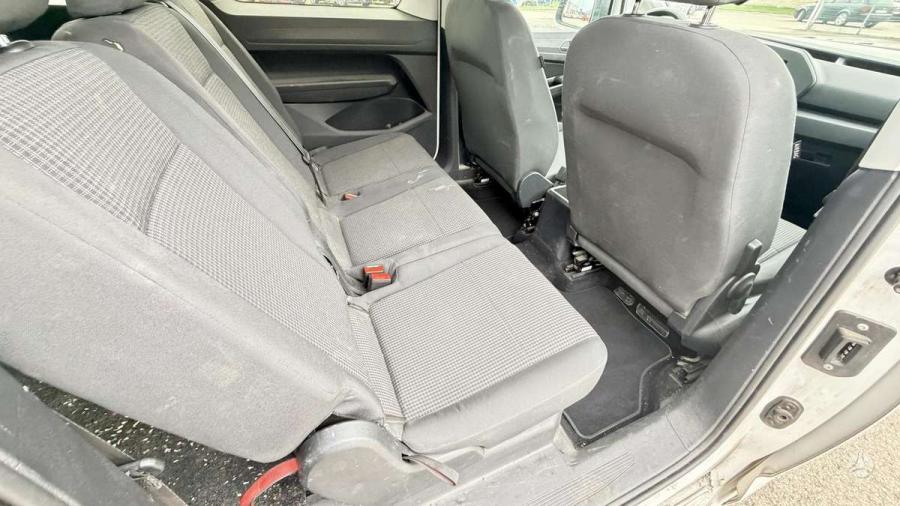 White Volkswagen Caddy 2023 in Siauliai, with an engine capacity of 1.97 L and mileage of 86 thousand km for 15900 €, photo 24 on AUTOMOTO.COM.LV