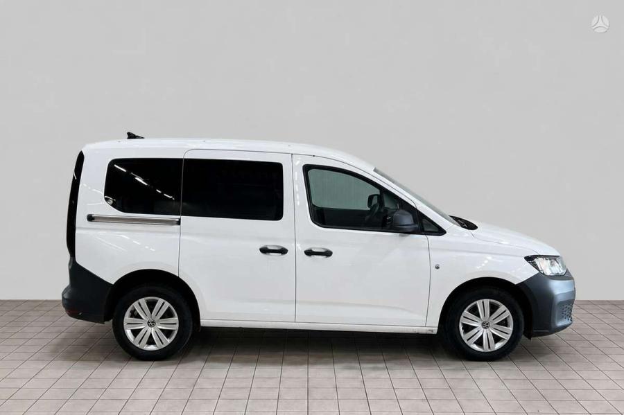 Balts Volkswagen Caddy 2023 Kauņa, ar dzinēja tilpumu 1.97 L un nobraukumu 107 tūkst. km par 15800 €, foto 6 vietnē AUTOMOTO.COM.LV