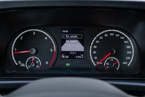 White Volkswagen Caddy 2023 in Jelgava, with an engine capacity of 2.00 L and mileage of 48 thousand km for 16750 €, photo 15 on AUTOMOTO.COM.LV