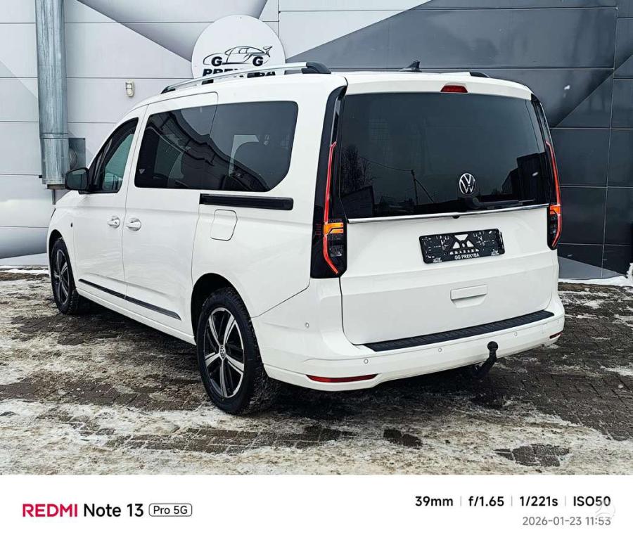 White Volkswagen Caddy 2024 in Kaunas, with an engine capacity of 2.00 L and mileage of 51 thousand km for 29950 €, photo 9 on AUTOMOTO.COM.LV