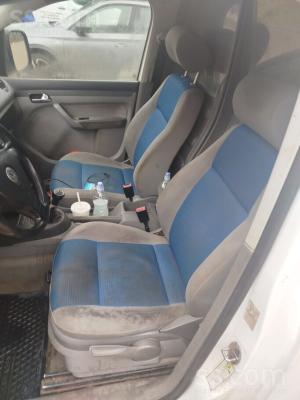 Balts Volkswagen Caddy 2005 Rīga, ar dzinēja tilpumu 1.90 L un nobraukumu 617 tūkst. km par 1000 €, foto 6 vietnē AUTOMOTO.COM.LV
