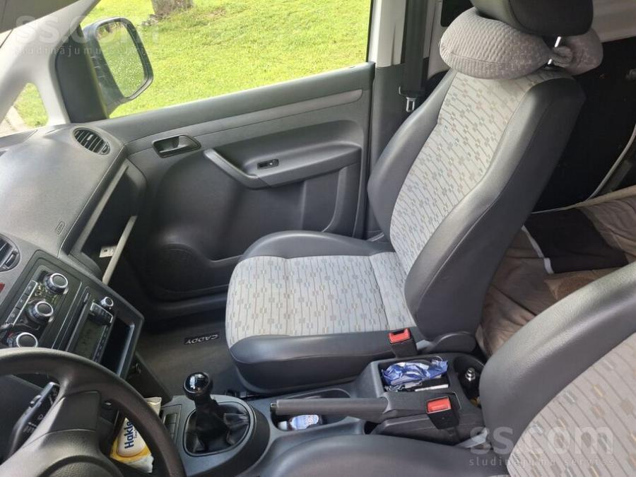 Balts Volkswagen Caddy 2011 Jelgava, ar dzinēja tilpumu 1.60 L un nobraukumu 389 tūkst. km par 5300 €, foto 7 vietnē AUTOMOTO.COM.LV