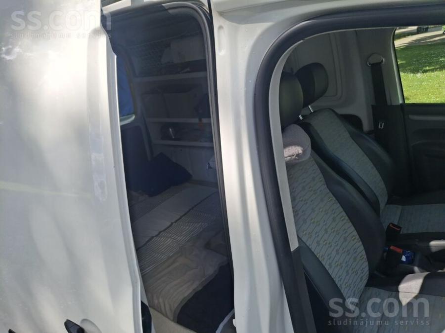 Balts Volkswagen Caddy 2011 Jelgava, ar dzinēja tilpumu 1.60 L un nobraukumu 389 tūkst. km par 5300 €, foto 12 vietnē AUTOMOTO.COM.LV
