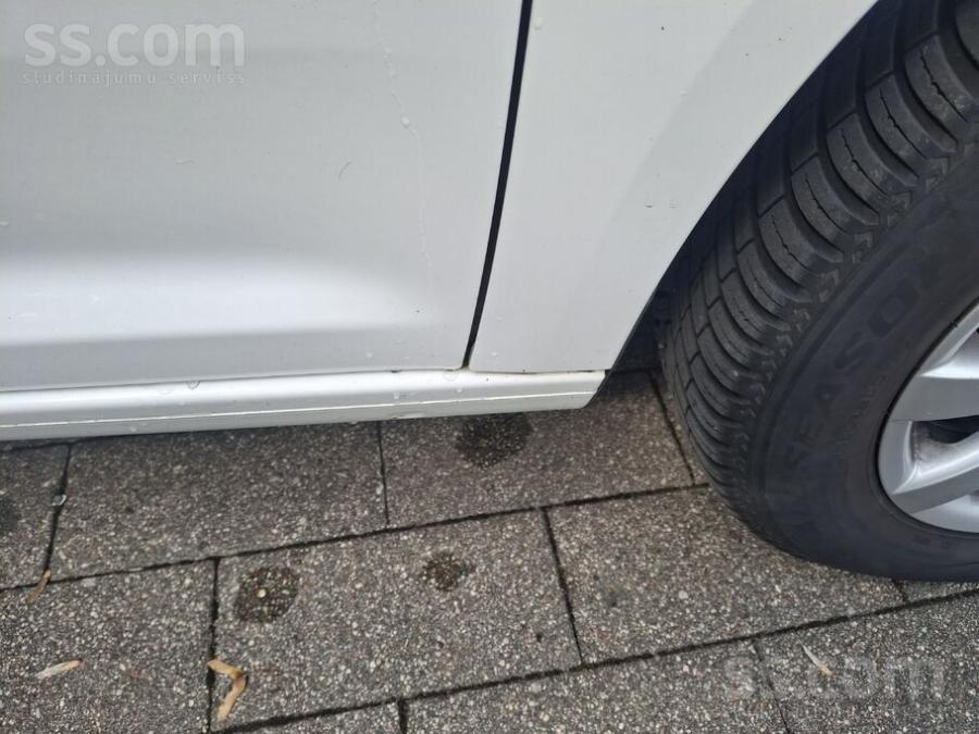 Balts Volkswagen Caddy 2011 Jelgava, ar dzinēja tilpumu 1.60 L un nobraukumu 389 tūkst. km par 5300 €, foto 16 vietnē AUTOMOTO.COM.LV