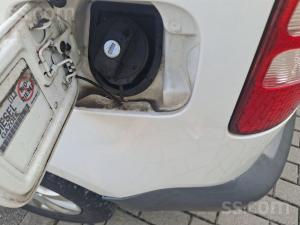 Balts Volkswagen Caddy 2011 Jelgava, ar dzinēja tilpumu 1.60 L un nobraukumu 389 tūkst. km par 5300 €, foto 21 vietnē AUTOMOTO.COM.LV