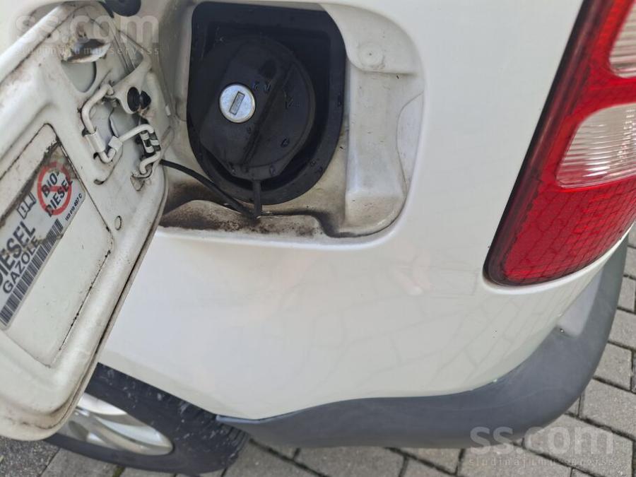 Balts Volkswagen Caddy 2011 Jelgava, ar dzinēja tilpumu 1.60 L un nobraukumu 389 tūkst. km par 5300 €, foto 21 vietnē AUTOMOTO.COM.LV