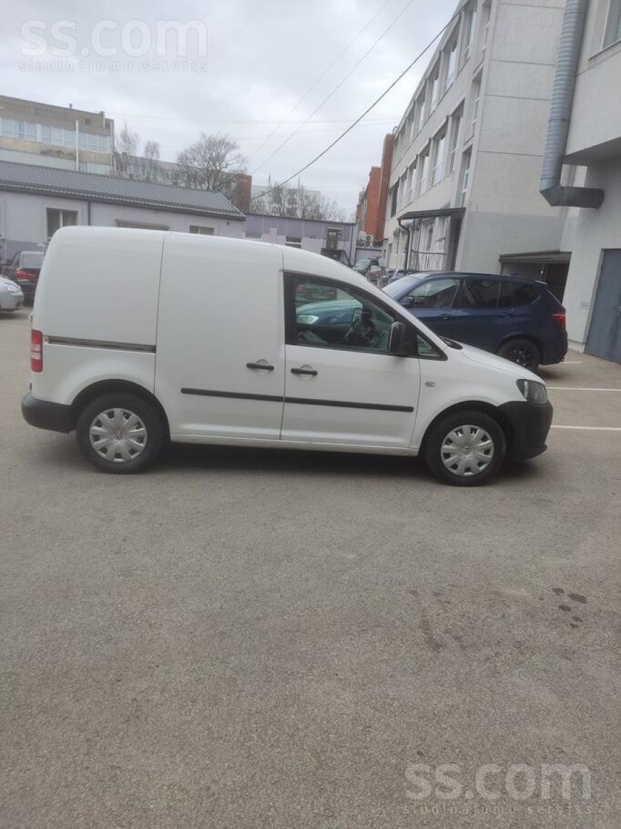 Balts Volkswagen Caddy 2014 Rīga, ar dzinēja tilpumu 1.60 L un nobraukumu 281 tūkst. km par 4700 €, foto 4 vietnē AUTOMOTO.COM.LV