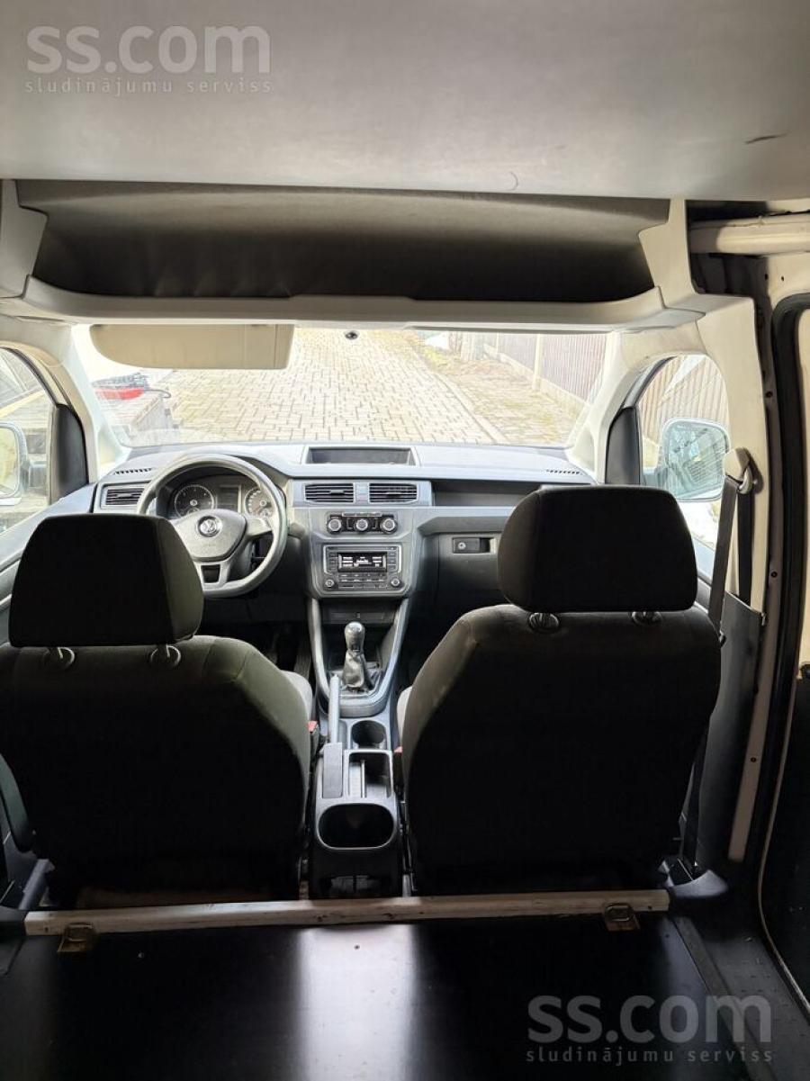 Balts Volkswagen Caddy 2016 Jūrmala, ar dzinēja tilpumu 2.00 L un nobraukumu 185 tūkst. km par 6900 €, foto 6 vietnē AUTOMOTO.COM.LV