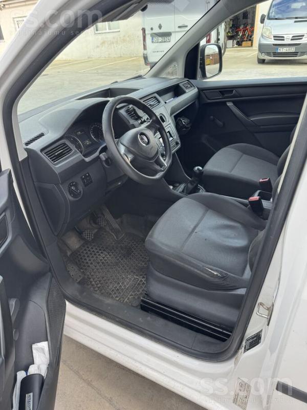 Balts Volkswagen Caddy 2016 Rīga, ar dzinēja tilpumu 2.00 L un nobraukumu 190 tūkst. km par 5100 €, foto 7 vietnē AUTOMOTO.COM.LV
