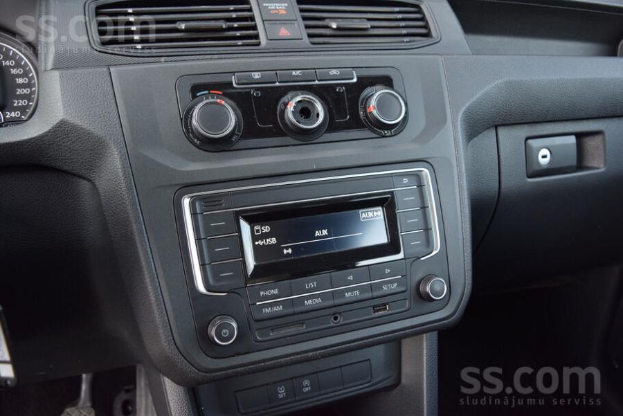 Balts Volkswagen Caddy 2017 Rīga, ar dzinēja tilpumu 2.00 L un nobraukumu 160 tūkst. km par 7500 €, foto 8 vietnē AUTOMOTO.COM.LV