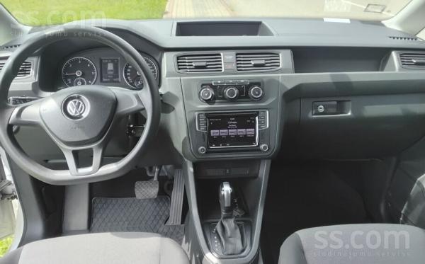 White Volkswagen Caddy 2018 in Liepaja, with an engine capacity of 2.00 L and mileage of 188 thousand km for 11900 €, photo 6 on AUTOMOTO.COM.LV