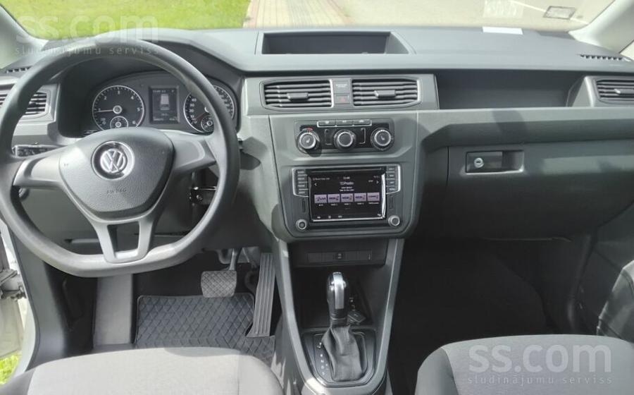 Balts Volkswagen Caddy 2018 Liepāja, ar dzinēja tilpumu 2.00 L un nobraukumu 188 tūkst. km par 11900 €, foto 7 vietnē AUTOMOTO.COM.LV