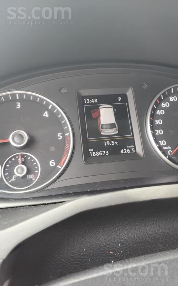 White Volkswagen Caddy 2018 in Liepaja, with an engine capacity of 2.00 L and mileage of 188 thousand km for 11900 €, photo 8 on AUTOMOTO.COM.LV