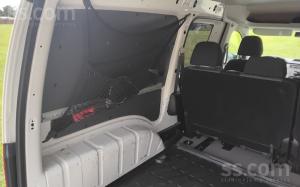 Balts Volkswagen Caddy 2018 Liepāja, ar dzinēja tilpumu 2.00 L un nobraukumu 188 tūkst. km par 11900 €, foto 19 vietnē AUTOMOTO.COM.LV