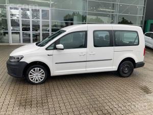 White Volkswagen Caddy 2019 in Cesis, with an engine capacity of 2.00 L and mileage of 375 thousand km for 6400 €, photo 3 on AUTOMOTO.COM.LV