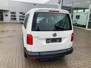 White Volkswagen Caddy 2019 in Cesis, with an engine capacity of 2.00 L and mileage of 375 thousand km for 6400 €, photo 6 on AUTOMOTO.COM.LV