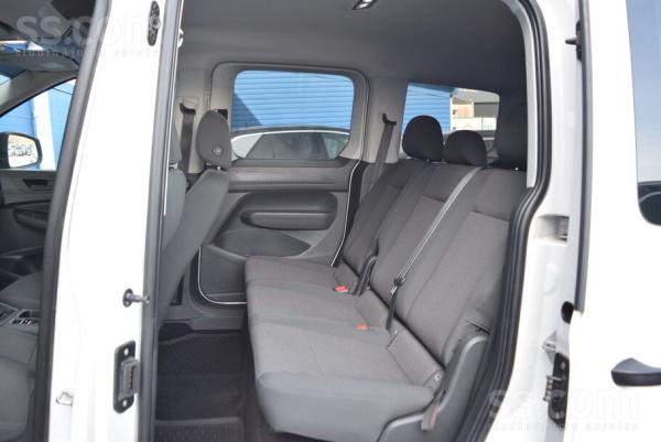 White Volkswagen Caddy 2021 in Riga, with an engine capacity of 2.00 L and mileage of 150 thousand km for 14500 €, photo 3 on AUTOMOTO.COM.LV