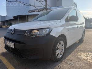 White Volkswagen Caddy 2021 in Riga, with an engine capacity of 2.00 L and mileage of 133 thousand km for 14800 €, photo 3 on AUTOMOTO.COM.LV