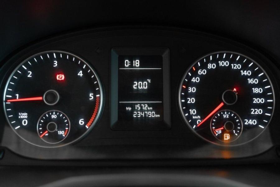 Белый Фольксваген Кадди 2018 в Вильнюс, объемом двигателя 2.00 л и пробегом 235 тыс. км за 6600 €, фото 15 на AUTOMOTO.COM.LV