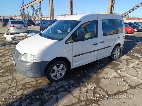 Balts Volkswagen Caddy 2005 Tallina, ar dzinēja tilpumu 1.60 L un nobraukumu 337 tūkst. km par 799 €, foto 2 vietnē AUTOMOTO.COM.LV