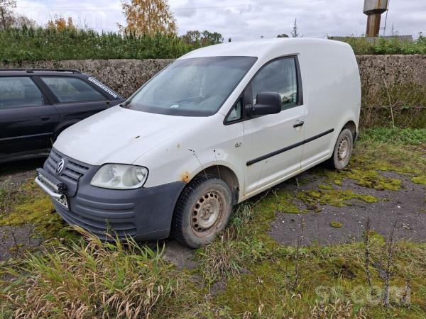 White Volkswagen Caddy 2005 in Valmiera, with an engine capacity of 1.90 L and mileage of 450 thousand km for 500 €, photo 3 on AUTOMOTO.COM.LV