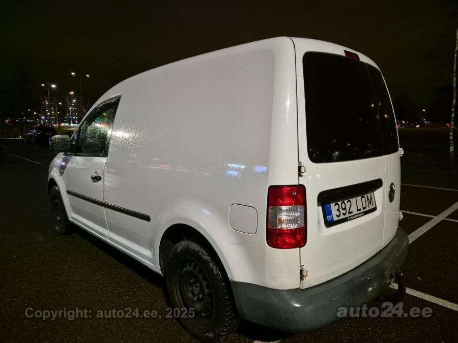 Balts Volkswagen Caddy 2007 Tallina, ar dzinēja tilpumu 1.90 L un nobraukumu 310 tūkst. km par 2998 €, foto 4 vietnē AUTOMOTO.COM.LV