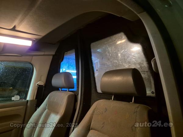 Balts Volkswagen Caddy 2007 Tallina, ar dzinēja tilpumu 1.90 L un nobraukumu 310 tūkst. km par 2998 €, foto 11 vietnē AUTOMOTO.COM.LV
