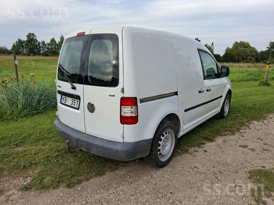 Balts Volkswagen Caddy 2007 Valmiera, ar dzinēja tilpumu 1.90 L un nobraukumu 325 tūkst. km par 2100 €, foto 5 vietnē AUTOMOTO.COM.LV