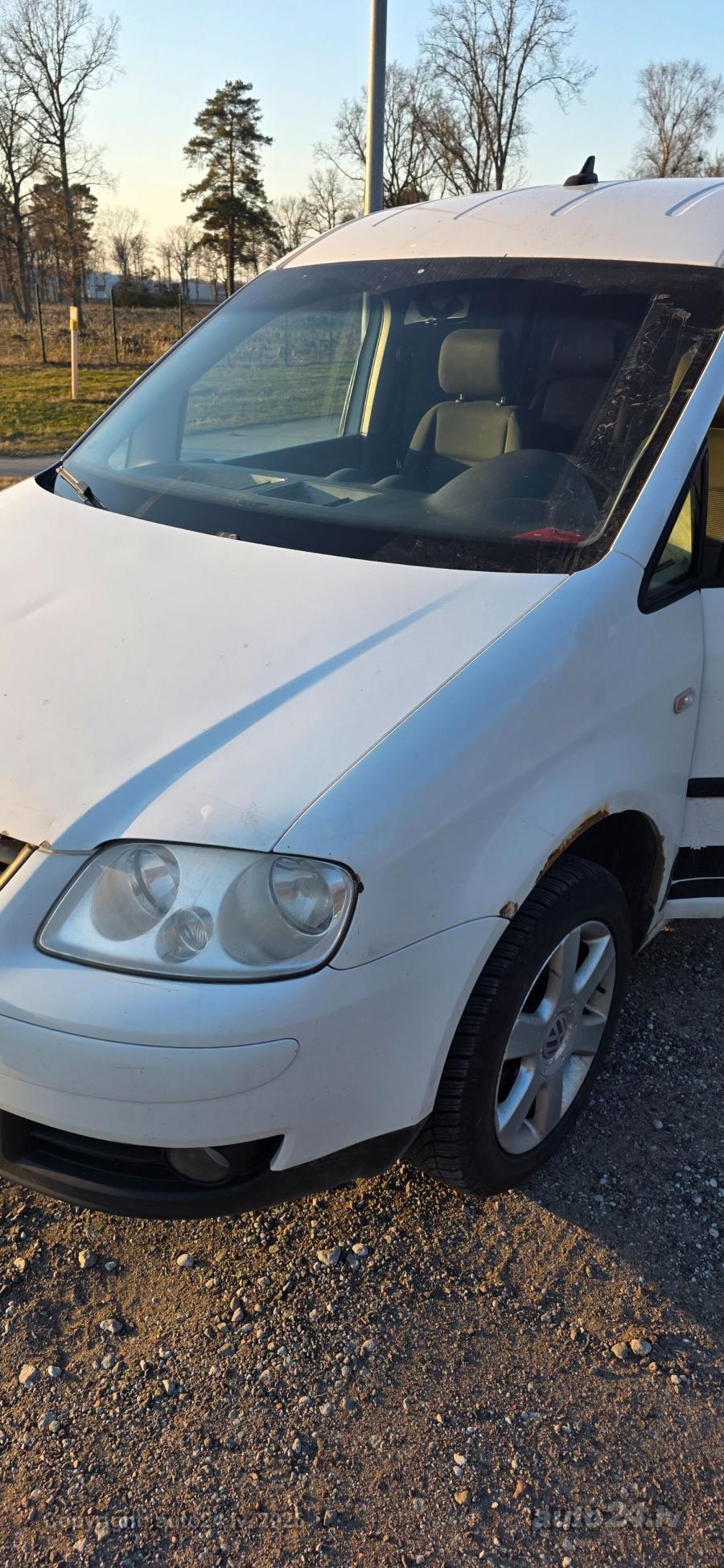 Balts Volkswagen Caddy 2008 Tallina, ar dzinēja tilpumu 1.90 L un nobraukumu 461 tūkst. km par 2499 €, foto 10 vietnē AUTOMOTO.COM.LV