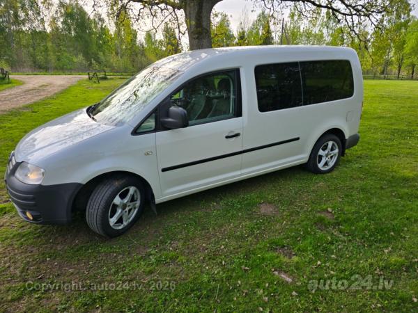 Белый Фольксваген Кадди 2008 в Вильянди, объемом двигателя 1.90 л и пробегом 380 тыс. км за 4700 €, фото 4 на AUTOMOTO.COM.LV