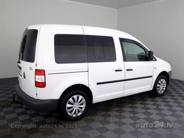 Balts Volkswagen Caddy 2009 Tallina, ar dzinēja tilpumu 2.00 L un nobraukumu 378 tūkst. km par 1799 €, foto 3 vietnē AUTOMOTO.COM.LV