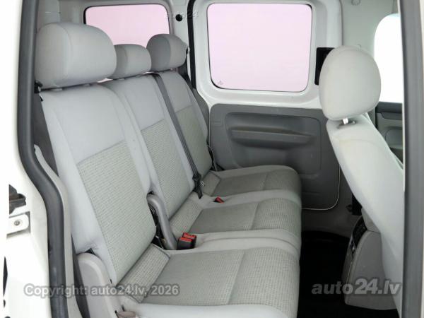 Balts Volkswagen Caddy 2009 Tallina, ar dzinēja tilpumu 2.00 L un nobraukumu 378 tūkst. km par 1799 €, foto 7 vietnē AUTOMOTO.COM.LV