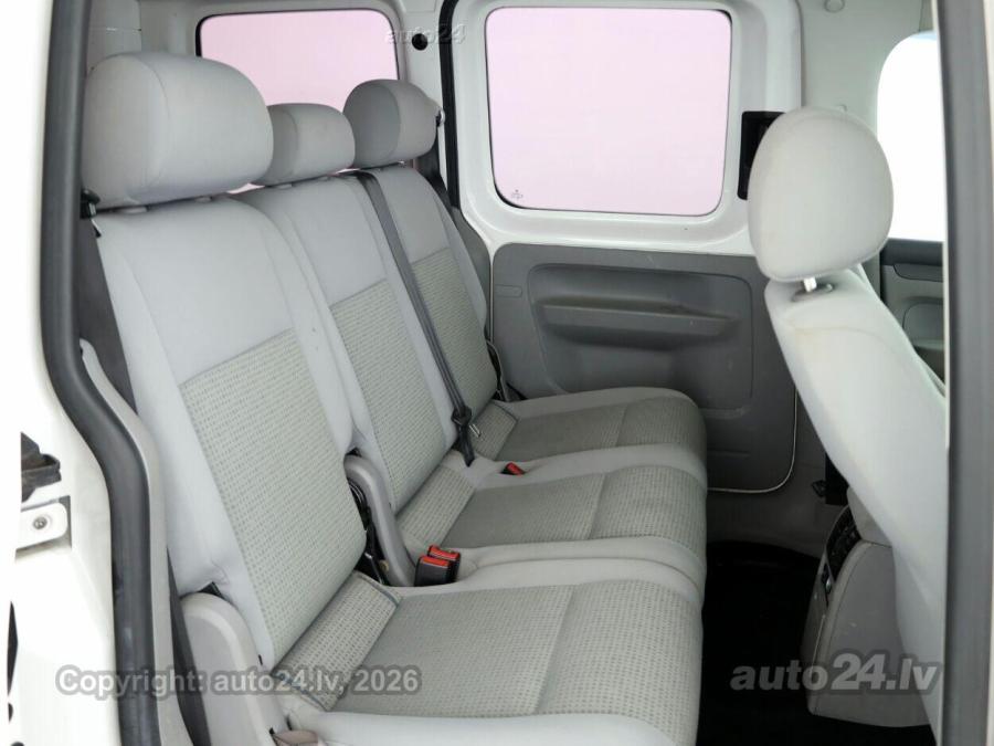 Balts Volkswagen Caddy 2009 Tallina, ar dzinēja tilpumu 2.00 L un nobraukumu 378 tūkst. km par 1799 €, foto 7 vietnē AUTOMOTO.COM.LV