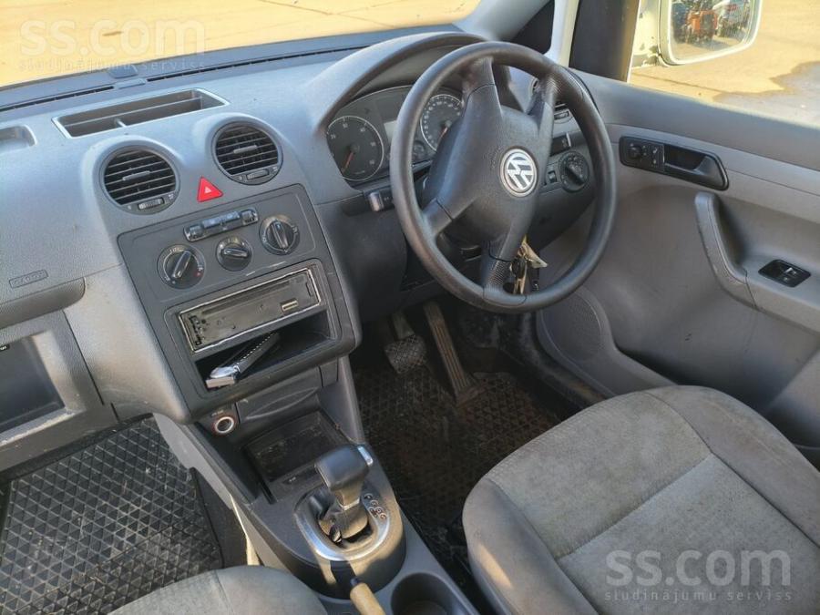 Balts Volkswagen Caddy 2009 Rīga, ar dzinēja tilpumu 1.90 L un nobraukumu 404 tūkst. km par 700 €, foto 4 vietnē AUTOMOTO.COM.LV