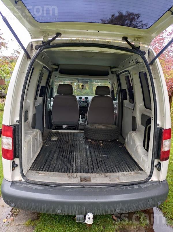 Balts Volkswagen Caddy 2009 Rīga, ar dzinēja tilpumu 1.90 L un nobraukumu 591 tūkst. km par 2100 €, foto 9 vietnē AUTOMOTO.COM.LV