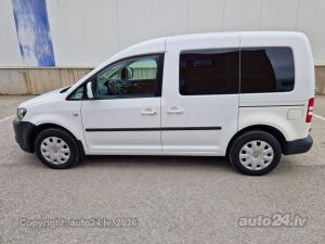 Balts Volkswagen Caddy 2011 Tallina, ar dzinēja tilpumu 1.20 L un nobraukumu 331 tūkst. km par 3700 €, foto 5 vietnē AUTOMOTO.COM.LV