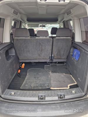 Balts Volkswagen Caddy 2011 Tallina, ar dzinēja tilpumu 1.20 L un nobraukumu 331 tūkst. km par 3700 €, foto 14 vietnē AUTOMOTO.COM.LV
