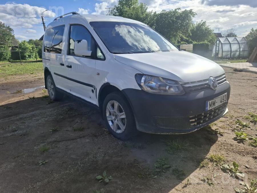 Balts Volkswagen Caddy 2011 Jēkabpils, ar dzinēja tilpumu 2.00 L un nobraukumu 293 tūkst. km par 5050 €, foto 5 vietnē AUTOMOTO.COM.LV