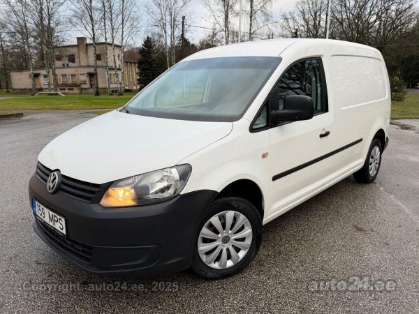 White Volkswagen Caddy 2012 in Viljandi, with an engine capacity of 1.60 L and mileage of 334 thousand km for 4190 €, photo 1 on AUTOMOTO.COM.LV