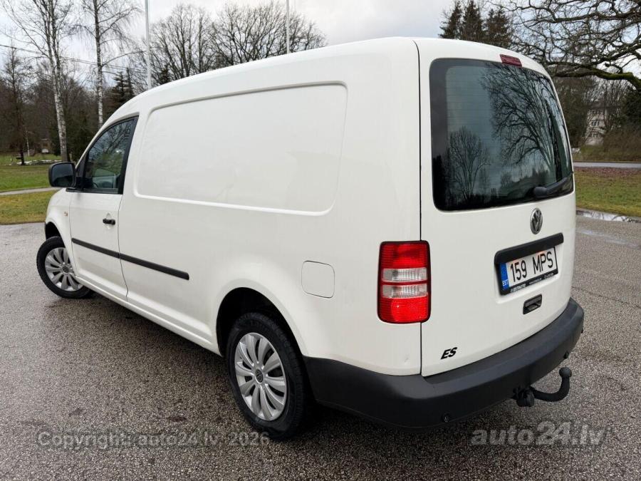 White Volkswagen Caddy 2012 in Viljandi, with an engine capacity of 1.60 L and mileage of 334 thousand km for 4190 €, photo 4 on AUTOMOTO.COM.LV