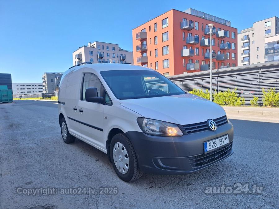 White Volkswagen Caddy 2012 in Tallinn, with an engine capacity of 2.00 L and mileage of 279 thousand km for 3999 €, photo 8 on AUTOMOTO.COM.LV