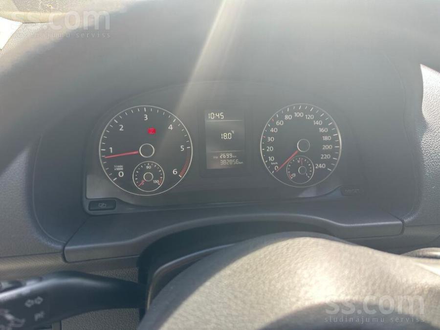 Balts Volkswagen Caddy 2012 Rīga, ar dzinēja tilpumu 1.60 L un nobraukumu 383 tūkst. km par 3400 €, foto 4 vietnē AUTOMOTO.COM.LV