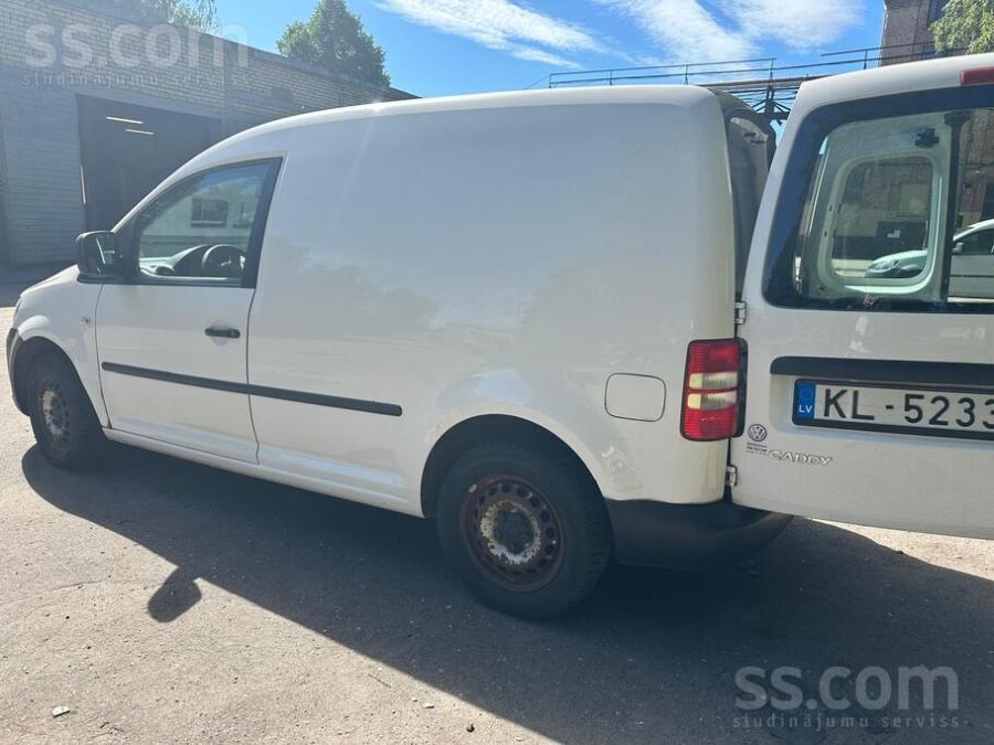 Balts Volkswagen Caddy 2012 Rīga, ar dzinēja tilpumu 1.60 L un nobraukumu 383 tūkst. km par 3400 €, foto 7 vietnē AUTOMOTO.COM.LV