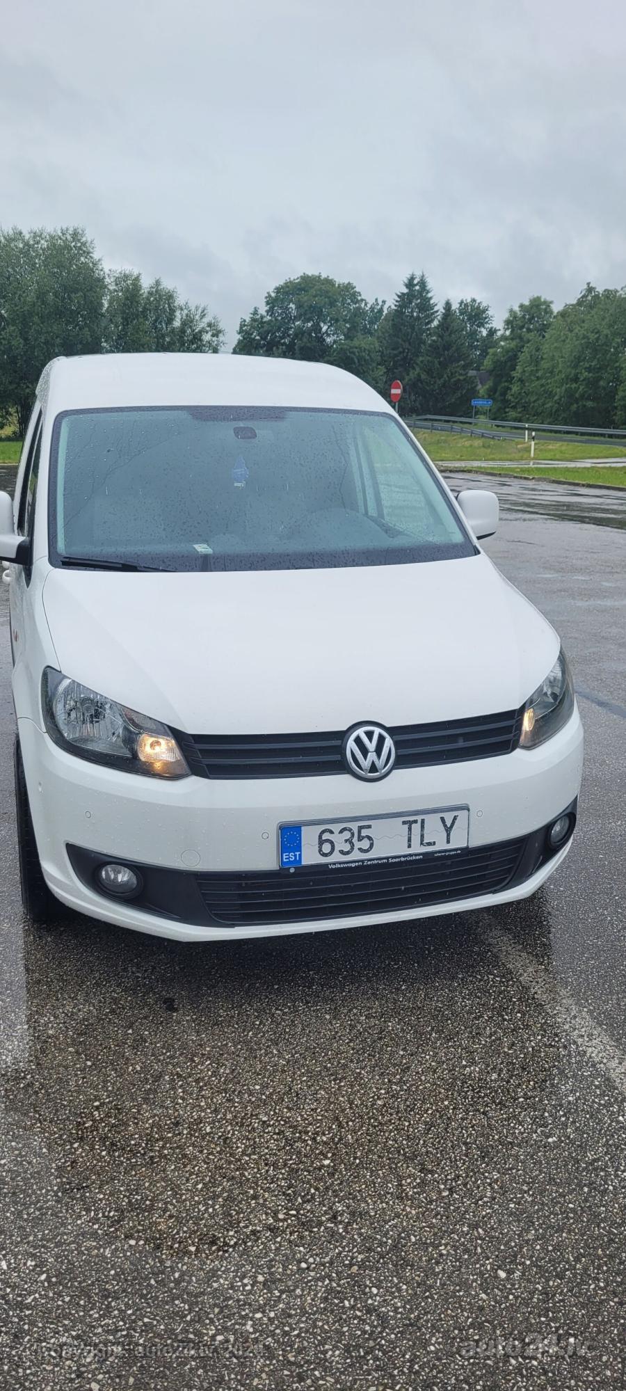 Balts Volkswagen Caddy 2012 Tallina, ar dzinēja tilpumu 1.60 L un nobraukumu 290 tūkst. km par 6000 €, foto 3 vietnē AUTOMOTO.COM.LV