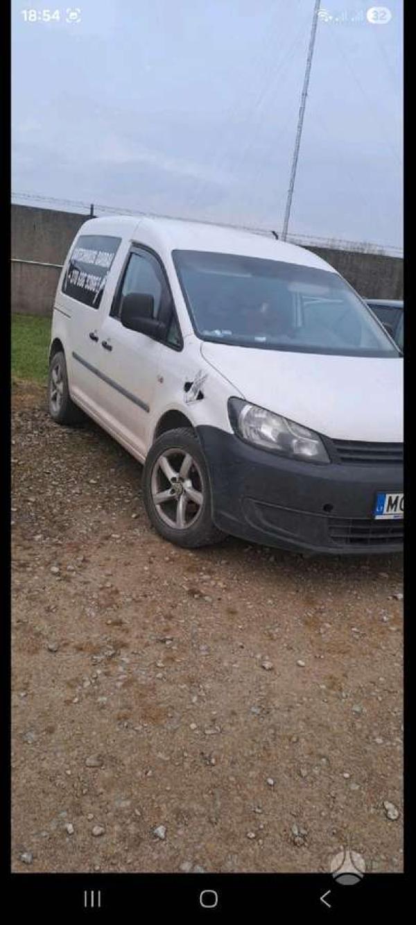 White Volkswagen Caddy 2013 in Panevezys, with an engine capacity of 1.60 L and mileage of 240 thousand km for 3600 €, photo 2 on AUTOMOTO.COM.LV