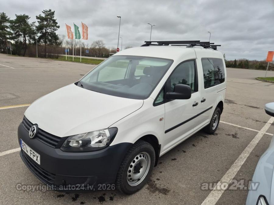 Balts Volkswagen Caddy 2013 Tallina, ar dzinēja tilpumu 2.00 L un nobraukumu 170 tūkst. km par 12000 €, foto 4 vietnē AUTOMOTO.COM.LV
