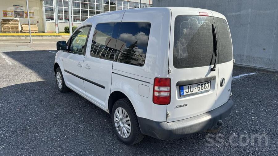 Balts Volkswagen Caddy 2014 Rīga, ar dzinēja tilpumu 1.60 L un nobraukumu 370 tūkst. km par 5850 €, foto 10 vietnē AUTOMOTO.COM.LV