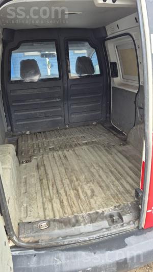 Balts Volkswagen Caddy 2014 Liepāja, ar dzinēja tilpumu 1.60 L un nobraukumu 285 tūkst. km par 2000 €, foto 8 vietnē AUTOMOTO.COM.LV