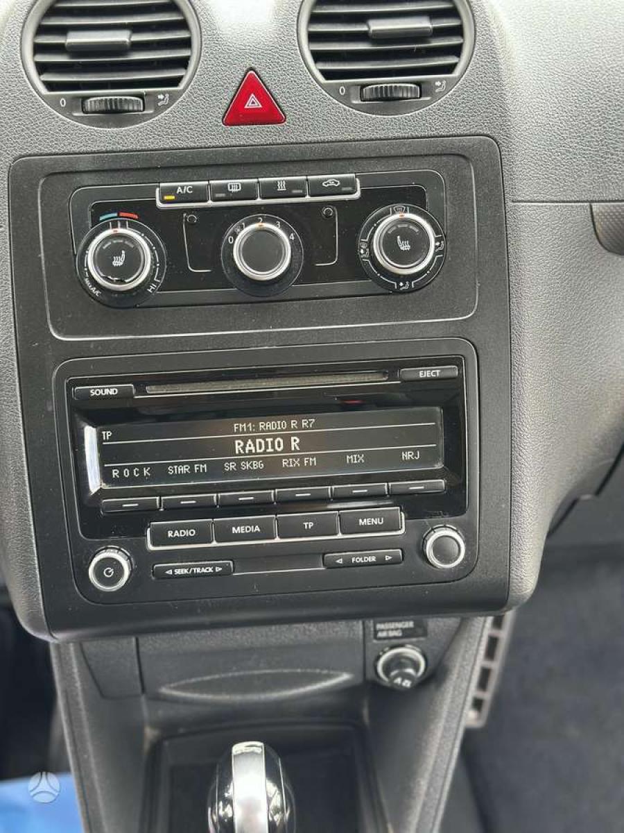 Balts Volkswagen Caddy 2015 Šauļi, ar dzinēja tilpumu 1.60 L un nobraukumu 299 tūkst. km par 8250 €, foto 24 vietnē AUTOMOTO.COM.LV
