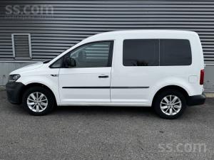 White Volkswagen Caddy 2015 in Riga, with an engine capacity of 1.60 L and mileage of 184 thousand km for 6900 €, photo 3 on AUTOMOTO.COM.LV